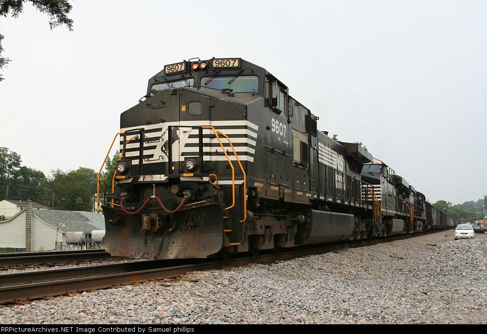 NS 9607 pushing 824